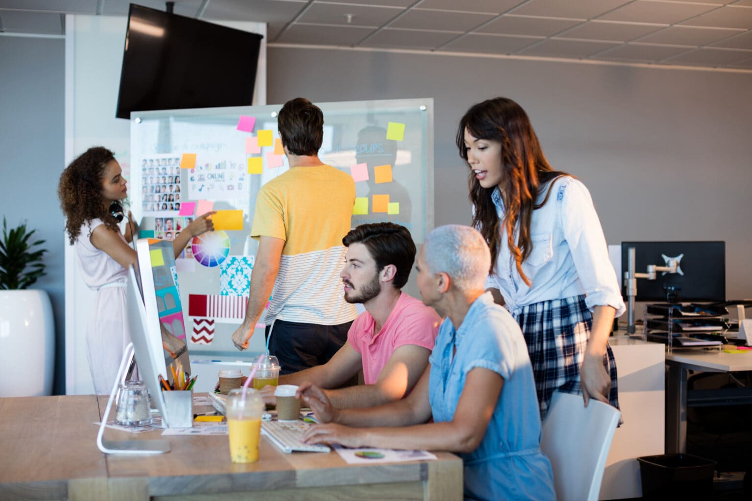 What Is A Hybrid Business? - MyOutDesk